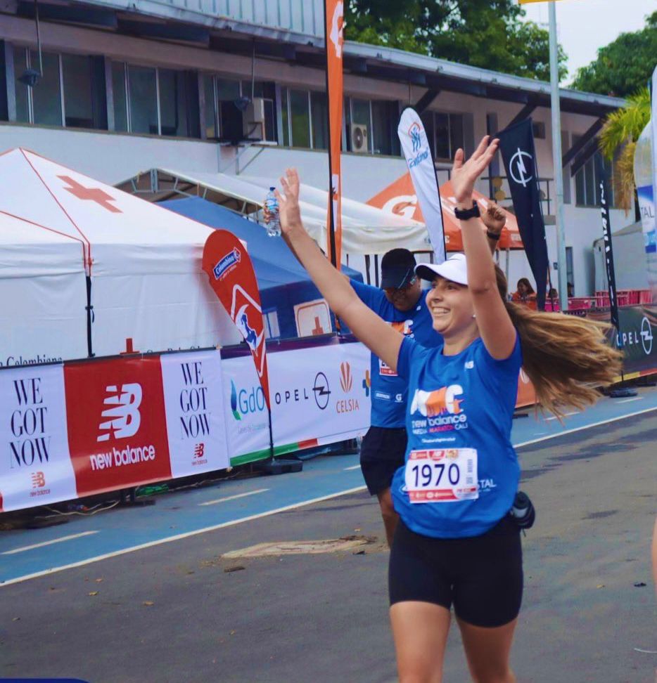 NATALIA MARTÍN CAMBIA KILÓMETROS POR METROS CUADRADOS EN LA MEDIA MARA ...